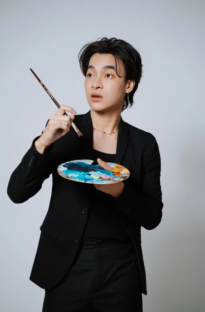 Atompakon เส้นทางชีวิตของ ครีเอเตอร์สายอาร์ต ที่เขียนได้ด้วยตัวเอง - 9Conversations